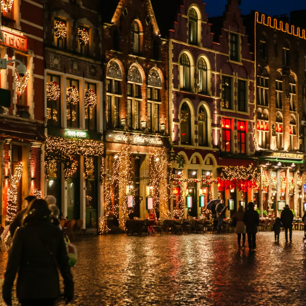 Visit These Magical Cities for Christmas Festivities – Living in Culture