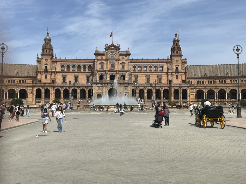 Seville’s Timeless Charm: Explore Its Historic Landmarks – Living in ...